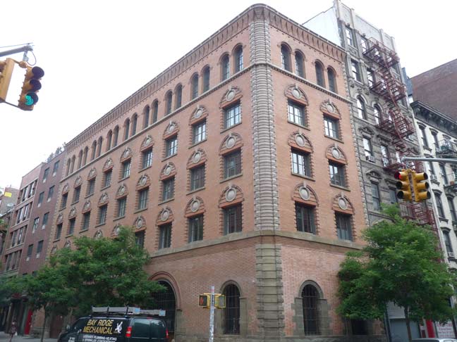 SPRING STREET - Forgotten New York