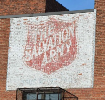 SUNDRY SIGNS - Forgotten New York