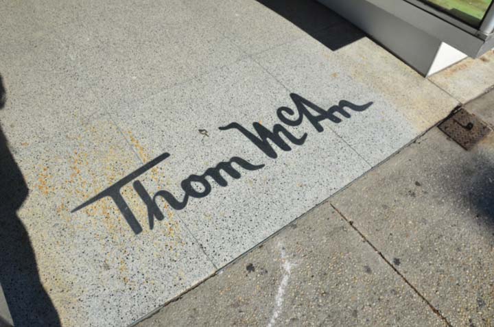 SUNDRY SIGNS - Forgotten New York