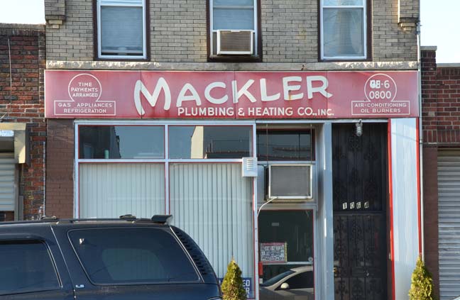 SUNDRY SIGNS - Forgotten New York