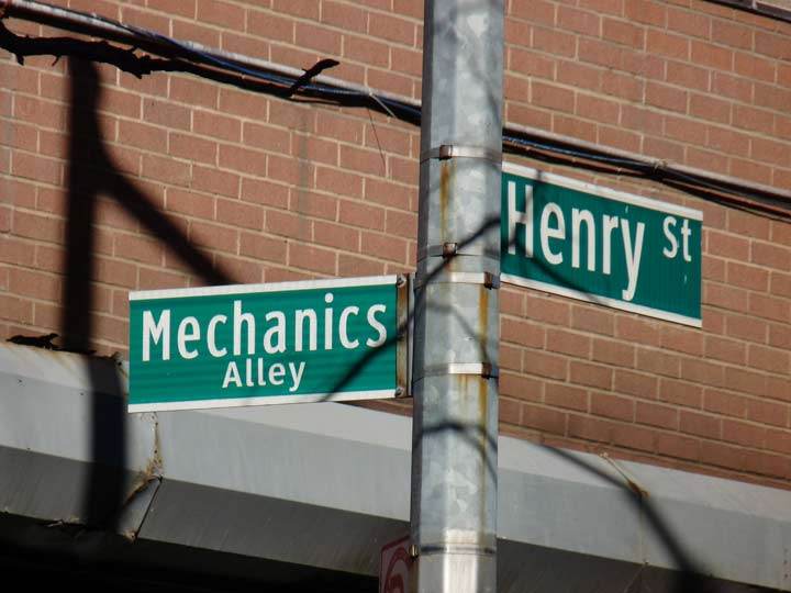 MECHANICS ALLEY, Lower East Side - Forgotten New York
