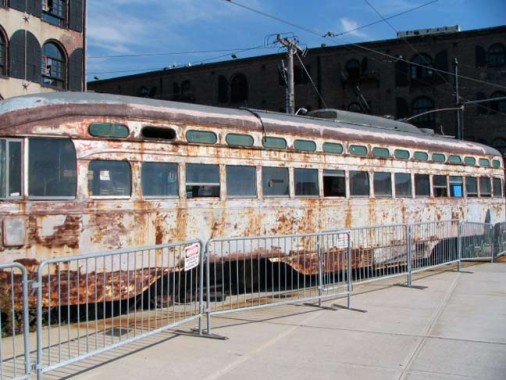 RED HOOK TROLLEYS removed - Forgotten New York