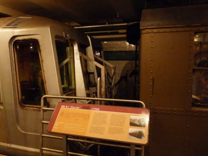 R-40 SUBWAY CARS - Forgotten New York
