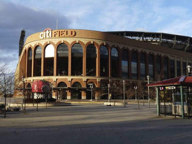 FLUSHING LINE CENTENNIAL, Part 4 - Forgotten New York