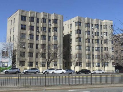 WALKING TREMONT AVENUE - Forgotten New York