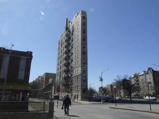 WALKING TREMONT AVENUE - Forgotten New York