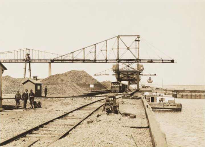 Lawrence Point - Forgotten New York