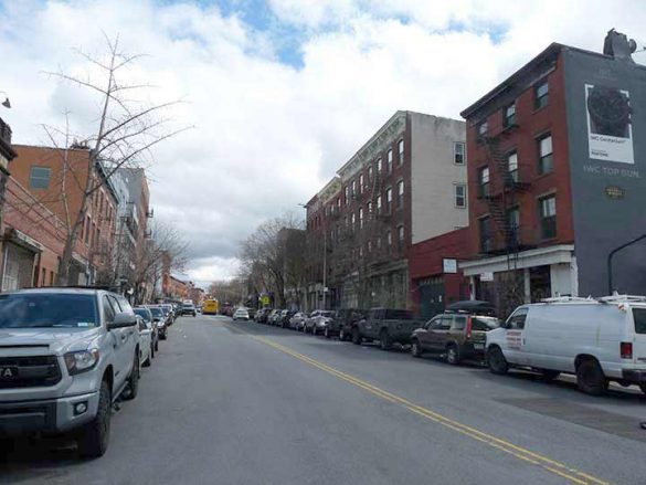 Kent Avenue - Forgotten New York