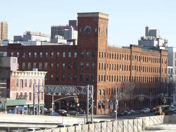 An alternative view of New York