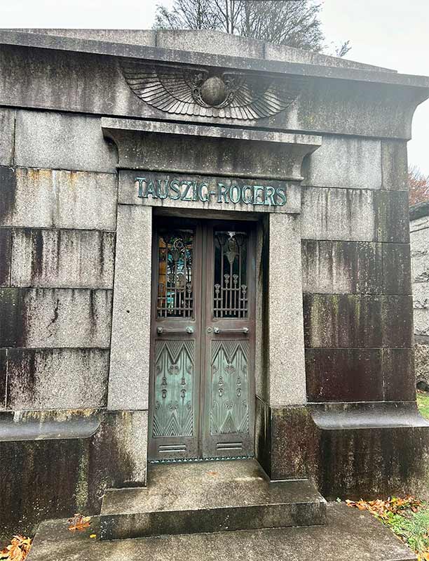 tauszig - Forgotten New York